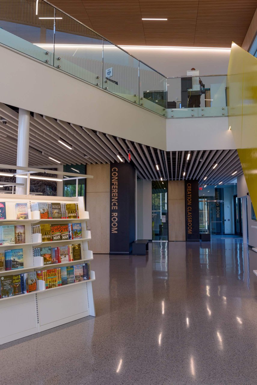 Fairfield Area Library - Cupaclad Rainscreen & Richlite Signage - Case ...
